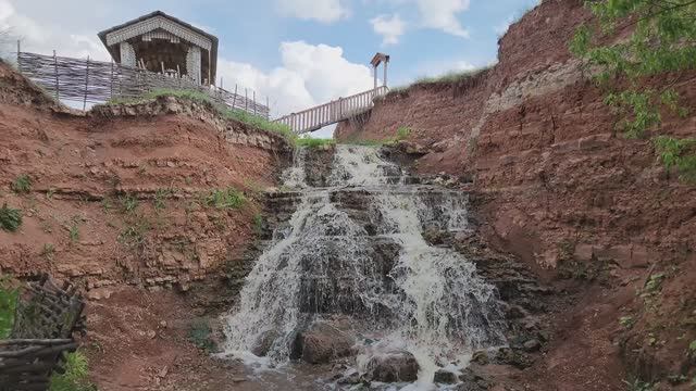 Мельница Марковых, Токмаклинский водопад