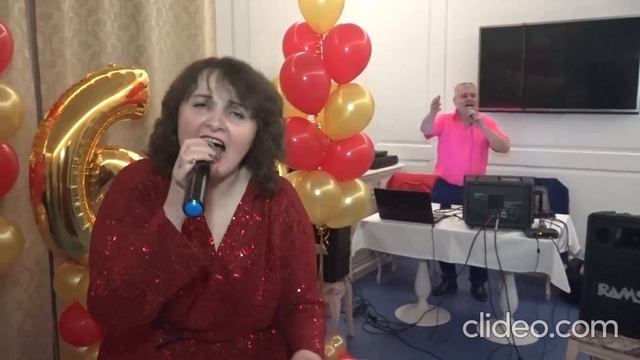 Танцуйте вместе с нами!