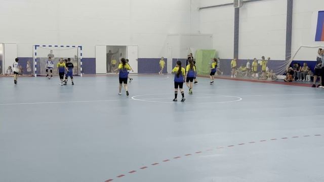 04 Мальчики - Желто-синие