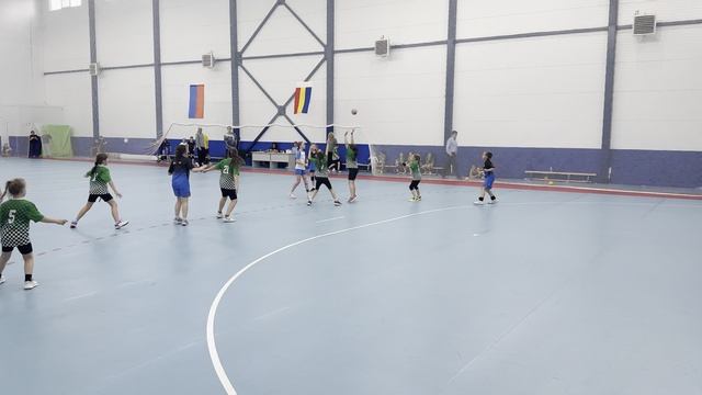 06 Девочки - Зеленые