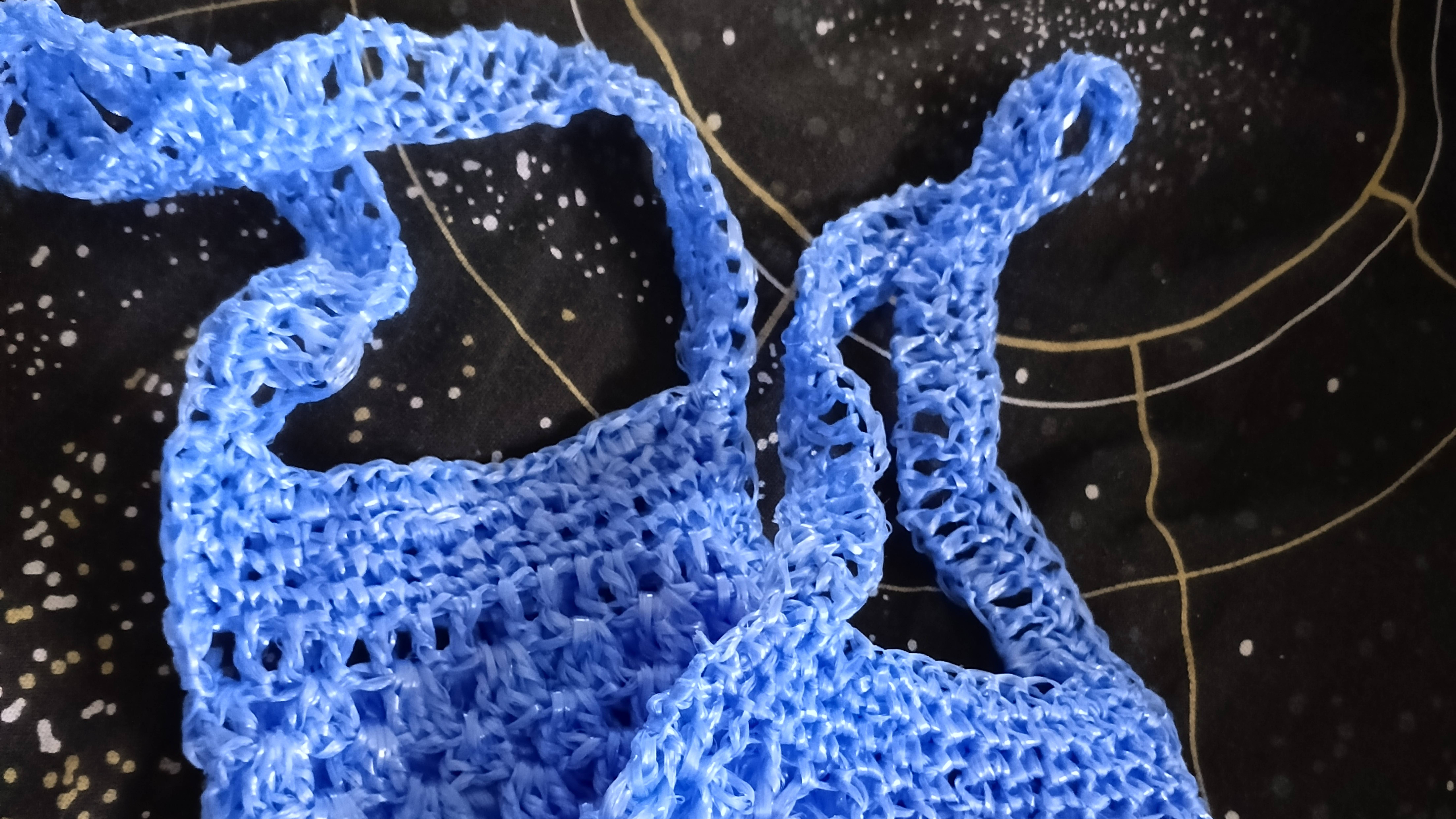 Забыла вам показать обвязку ручек мочалки. 🥺