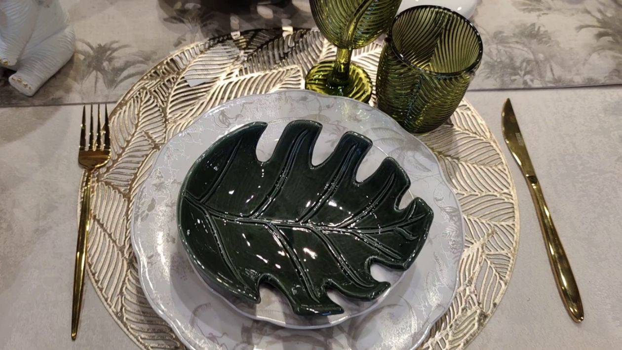 Тропический стиль для идеи сервировки от Kuchenland Home африканские мотивы декора и посуды