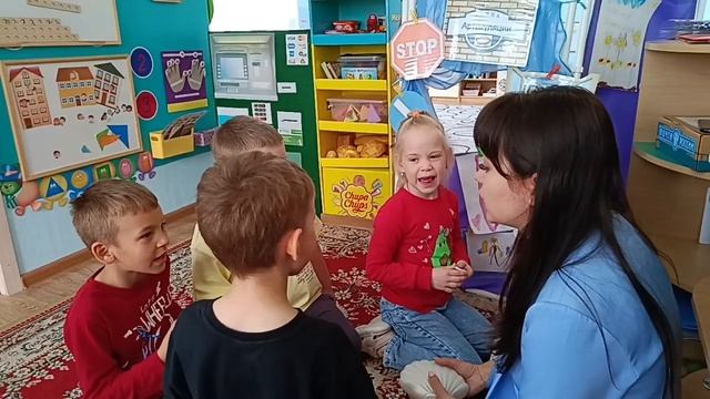 Видеозапись совместной деятельности учителя-логопеда Репниковой Д. А.
