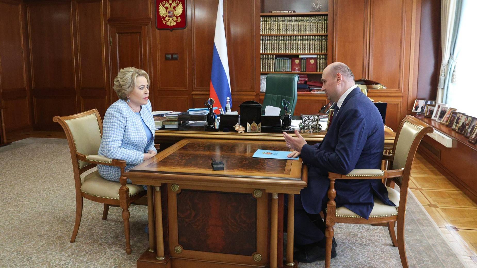 Валентина Матвиенко провела встречу с Евгением Солнцевым