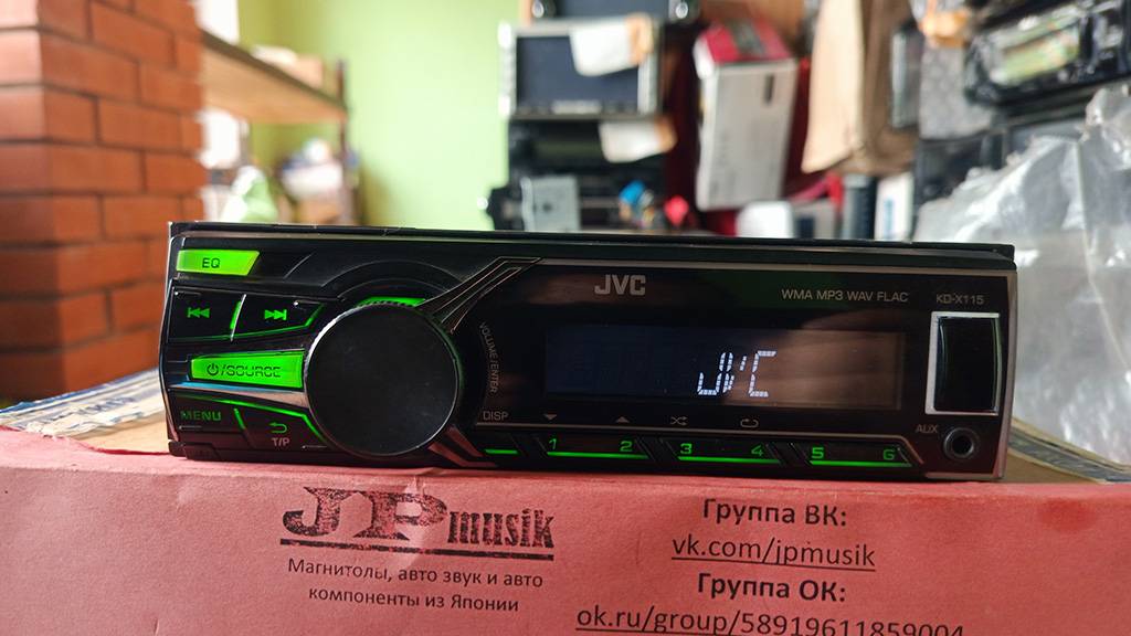 JVC KD-X115