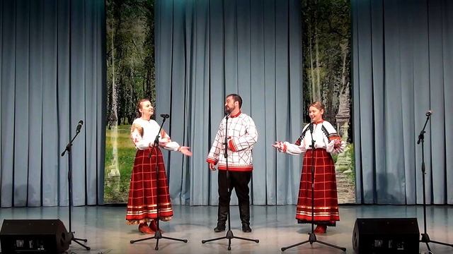 15. Ансамбль «Приволье»