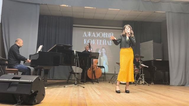 Арина Крипакова - Дорогие мои москвичи 21.05.2025г. .mp4