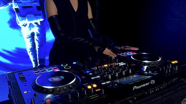 ARi - Metasin Live Series Ep. 008