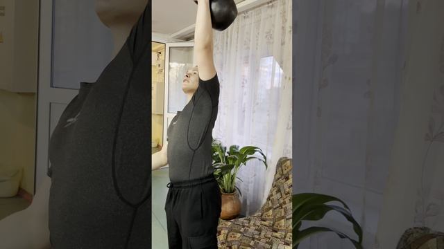 Мир. Спорт. Апрель