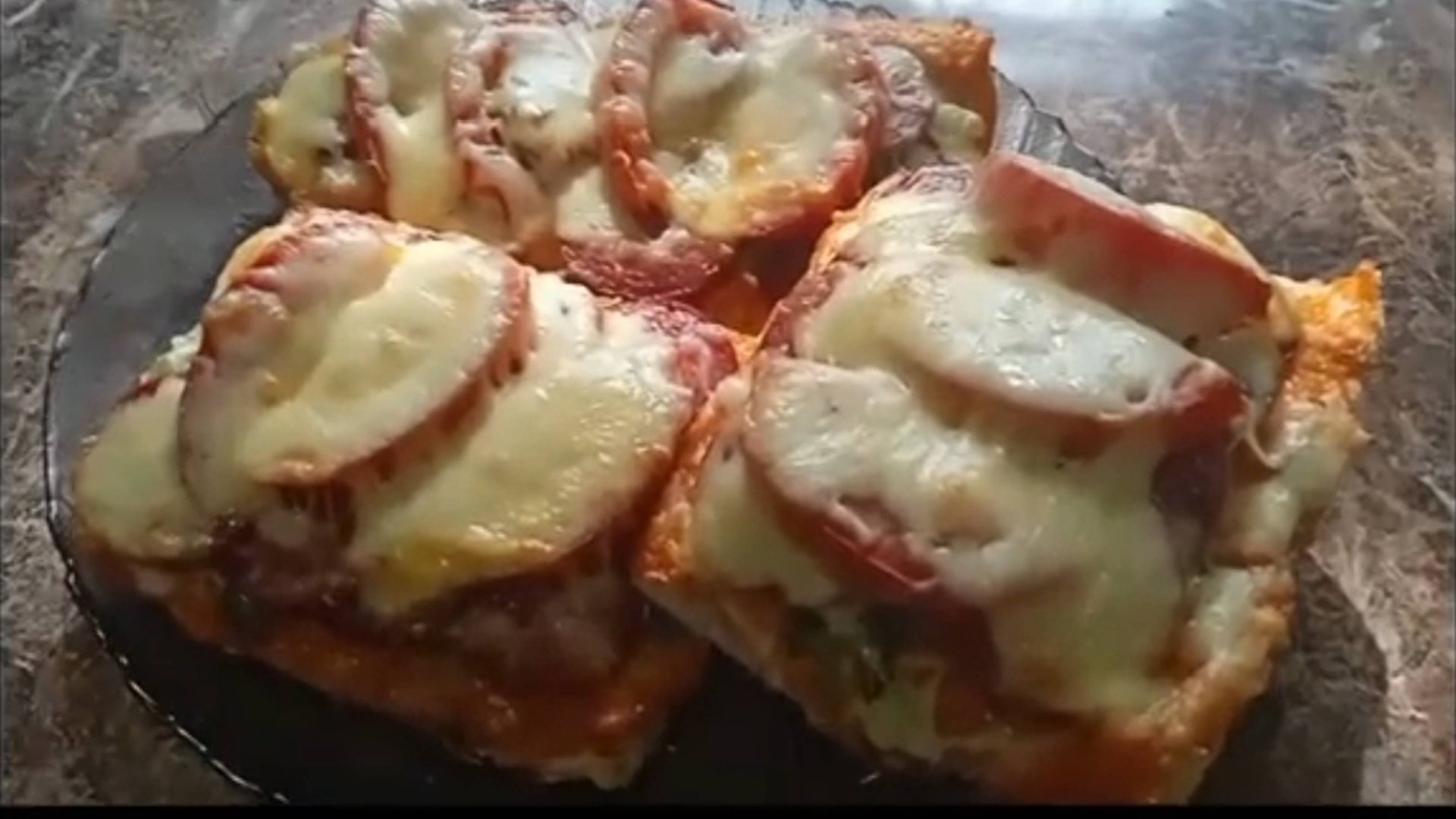 Ленивая пицца в батоне! Самый вкусный из всех рецептов что я делала. Советую! Семья оценит 👍