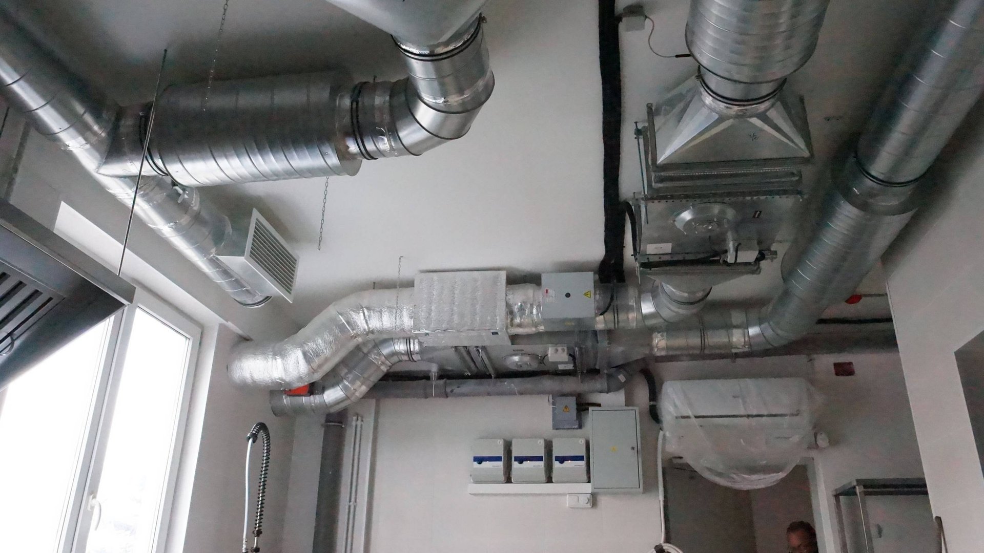 Вентиляция столовой