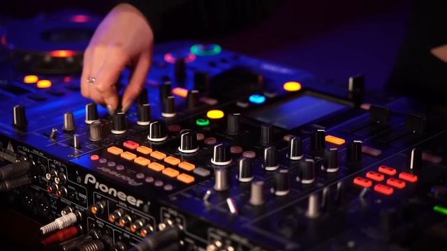 BELLA KRI - Live Dj Set 2023 Melodic techno, Progressive House Mix