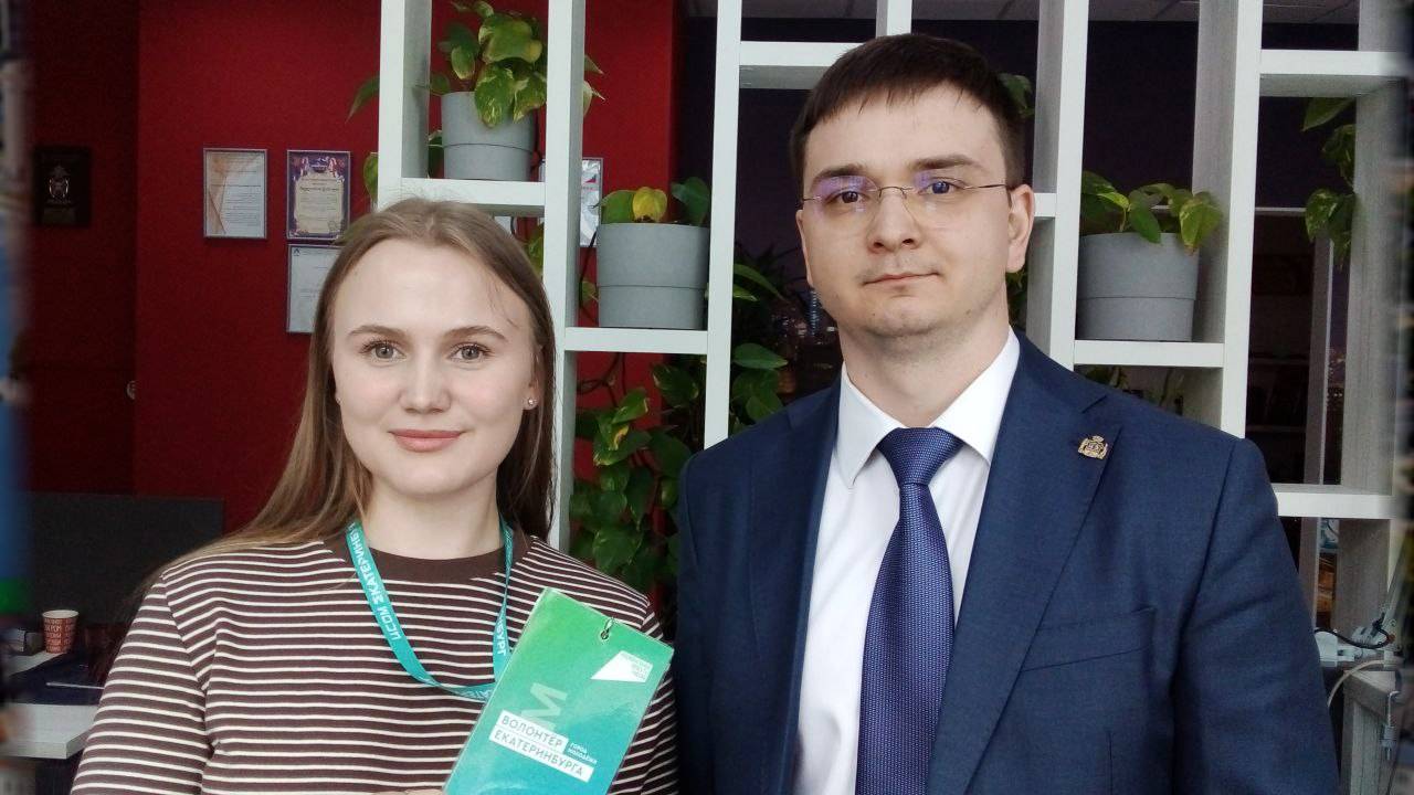 Как хорошо быть волонтером! А главное - полезно!