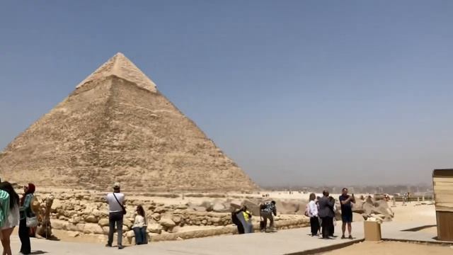 Обзор Египетские Пирамиды Эль-Гизы, Сфинкс красиво