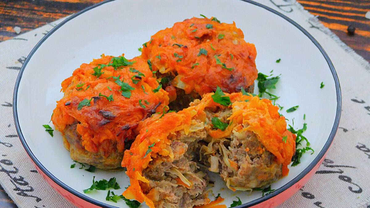 Ленивые голубцы в духовке. Ежики в духовке.