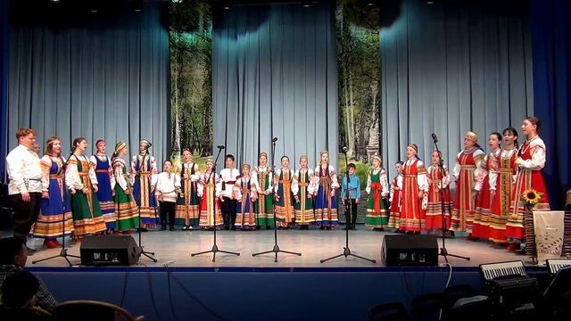 5. Свадебная Величальная песня Воронежской области «Да у нас ноня белый день»