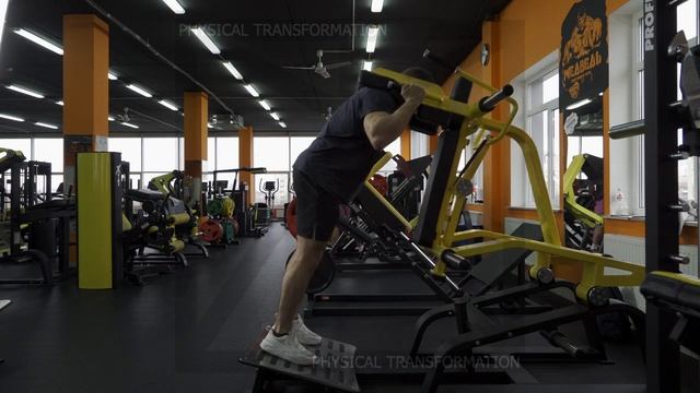 Гуд монинг в V тренажере с акцентом на заднюю поверхность бедра