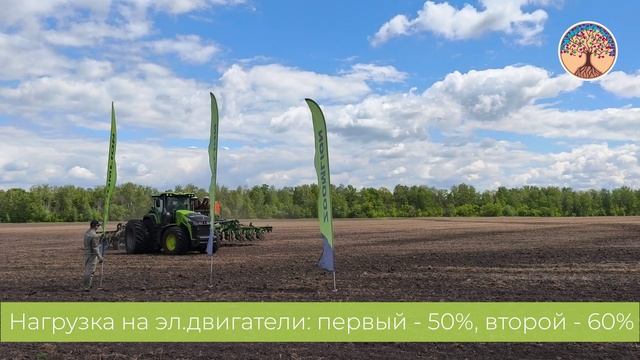 Гибридный трактор Zoomlion DV3354 агрегатирован с посевным комплексом.