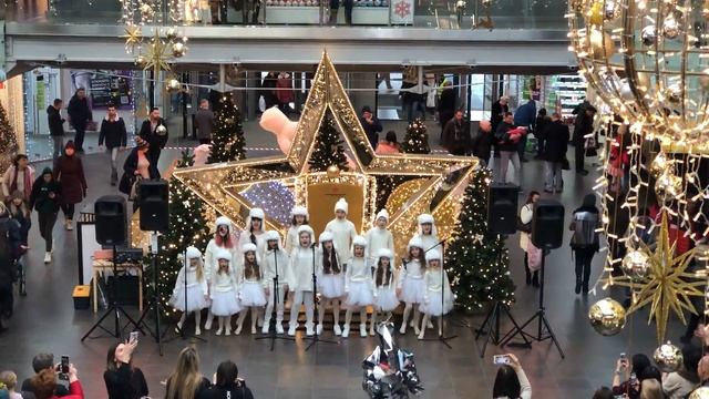 ВДНХ - В лесу родилась ёлочка 21.12.2019г..mp4