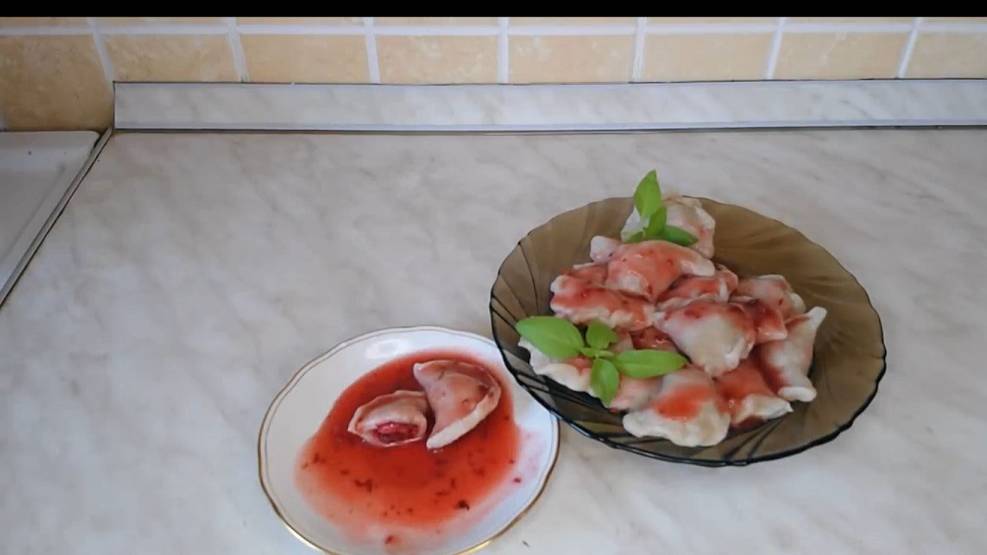 ВАРЕНИКИ С ВИШНЕЙ