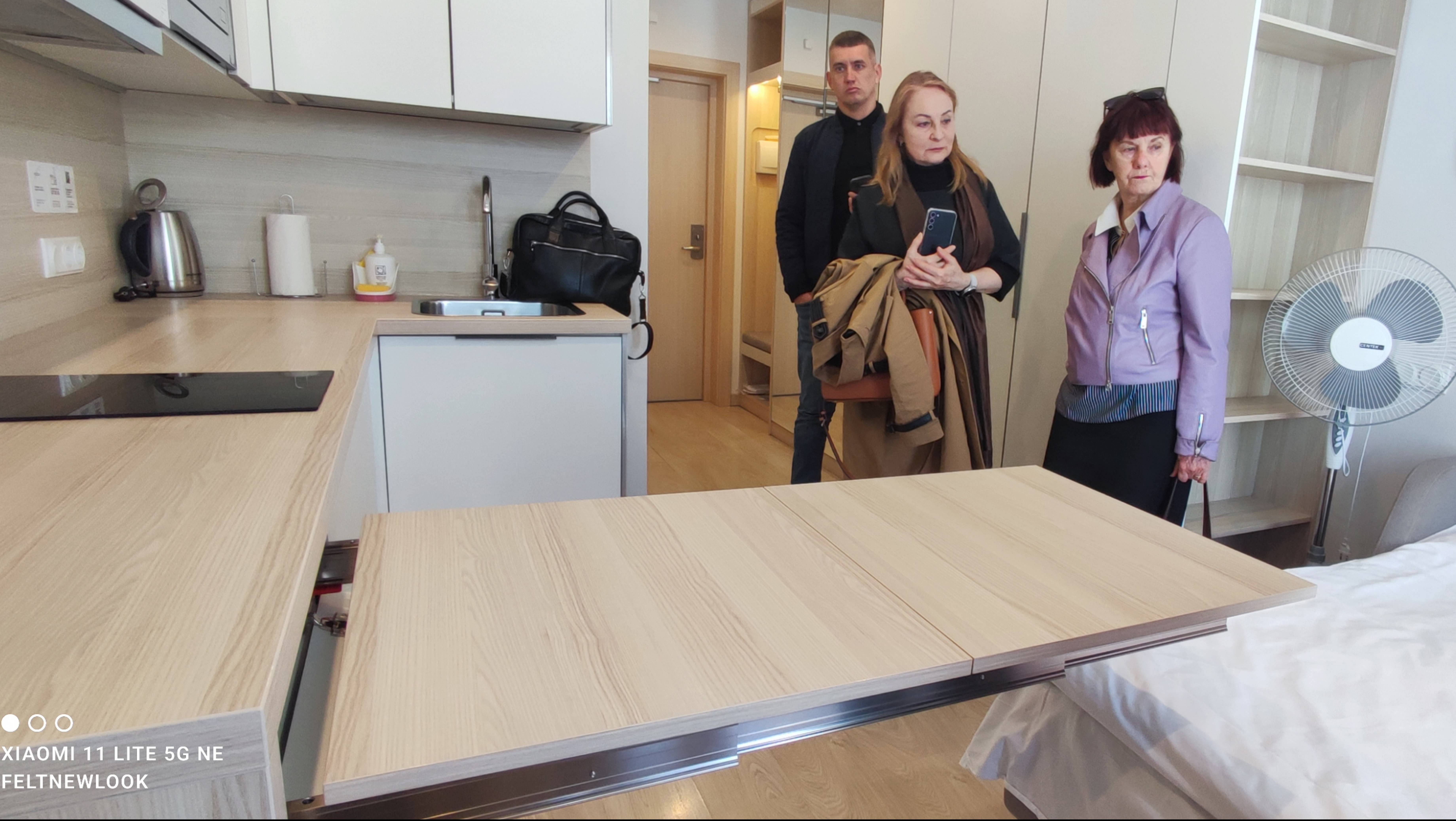 YES Leader Апартаменты