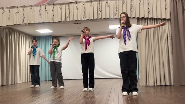 Отчётный концерт "Мир музыки, искусства и добра".mp4