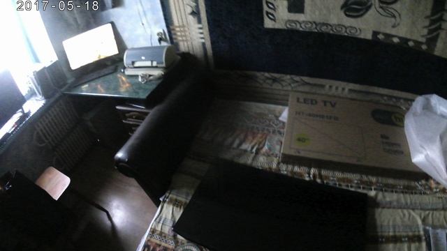 Купил телевизор LED TV HT-40H01FB