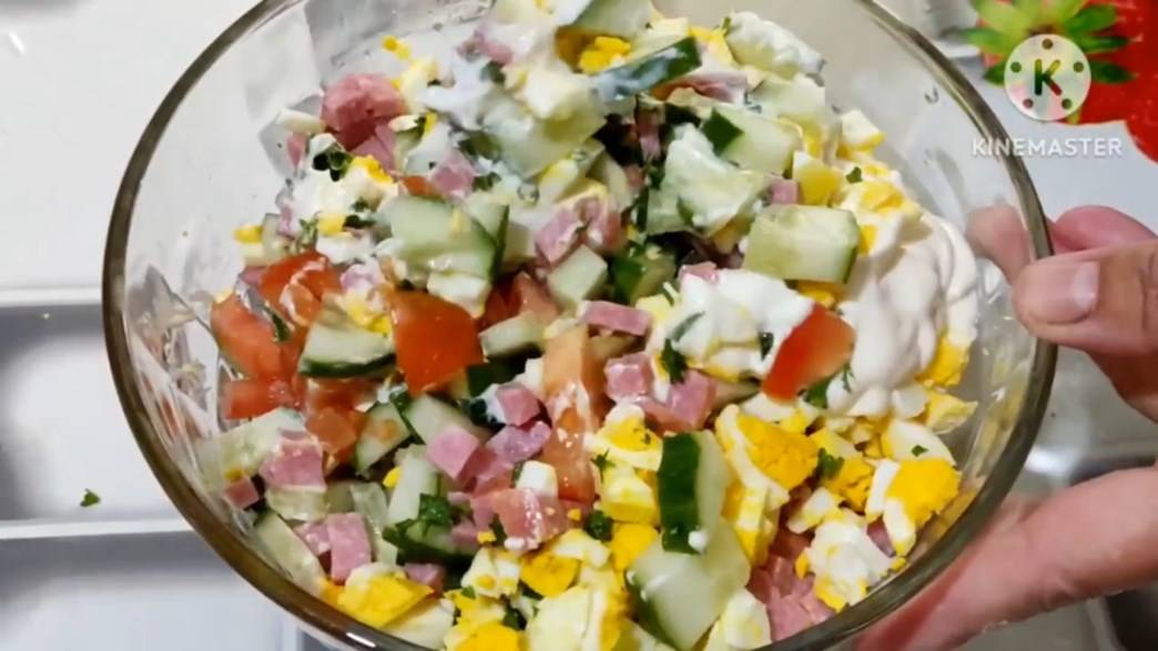 Самый быстрый, легкий и полезный салат из простых продуктов. Салат на обед или ужин
