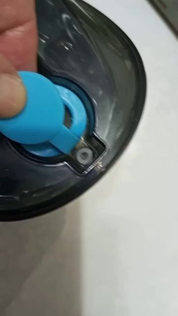 Пылесос вертикальный KT-595 паровой 6 в 1. Артикул 195127507. Течёт из-под контейнера для воды