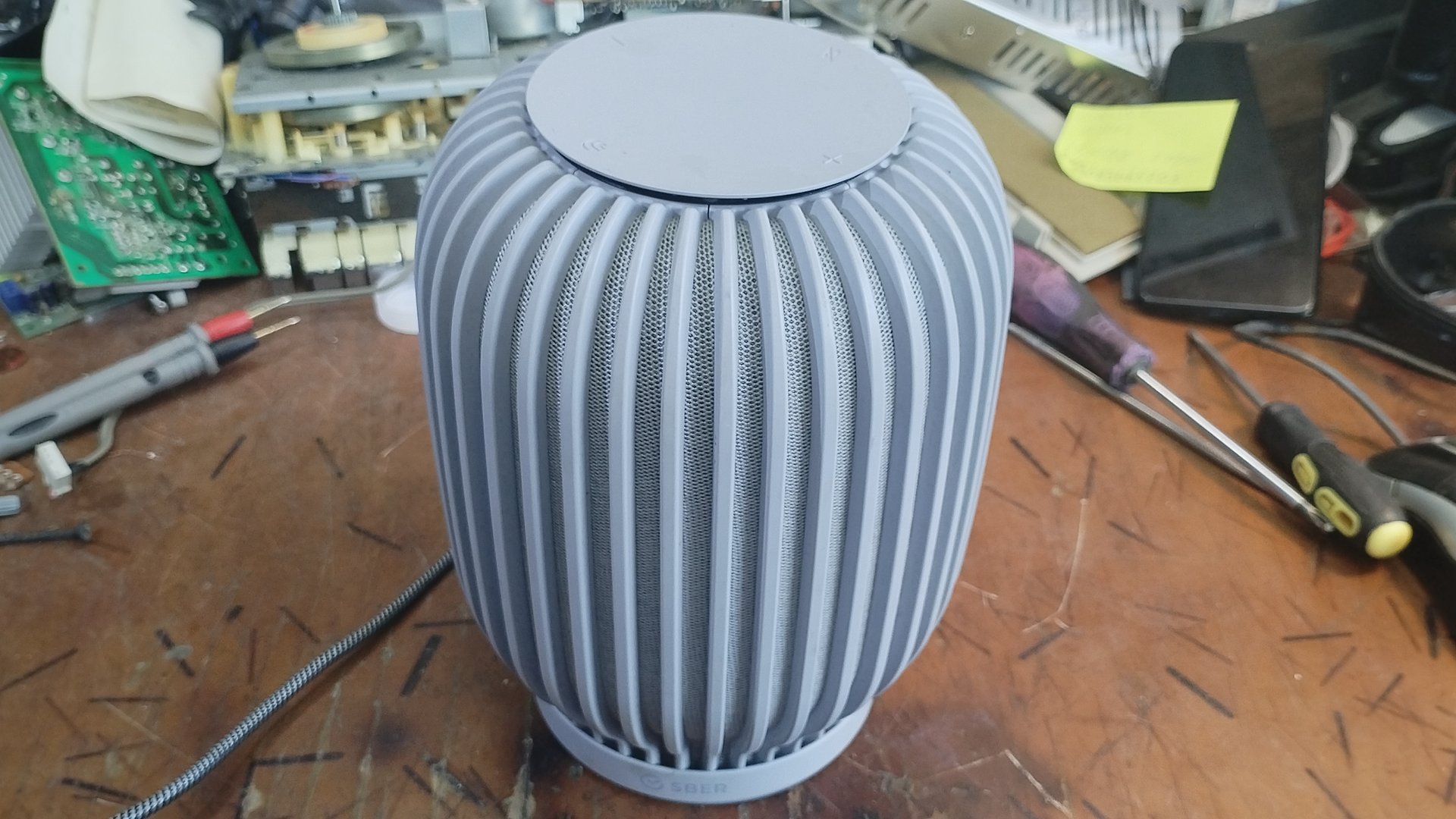 Умная колонка SberBoom Разборка