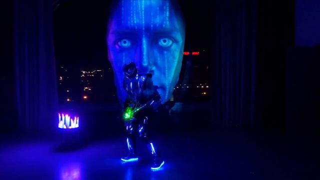 Песню сделай нормальную