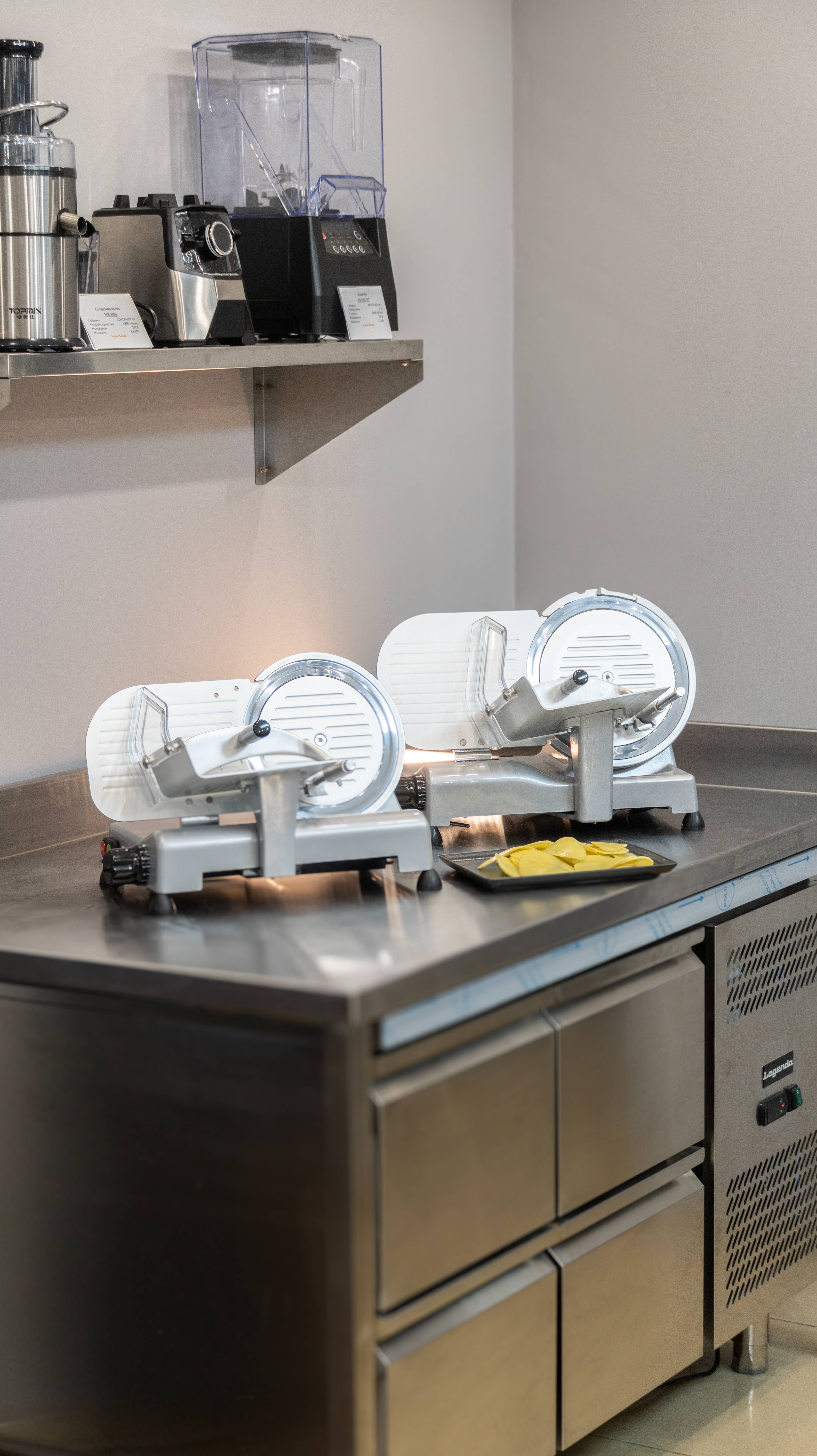 Обзор на слайсер FIMAR ECO250