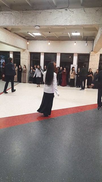 Той в апреле (2025 год) Поёт Эльдар Атмурзаев