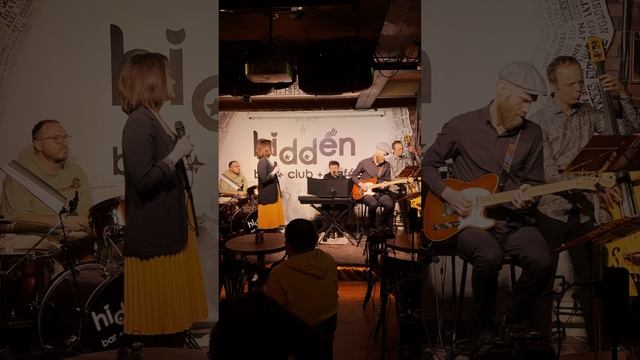 That's What Friends Are For (live Hidden 200525), вокал - Дарья Ретинская