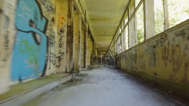 12077148-uhd_3840_2160_30fps