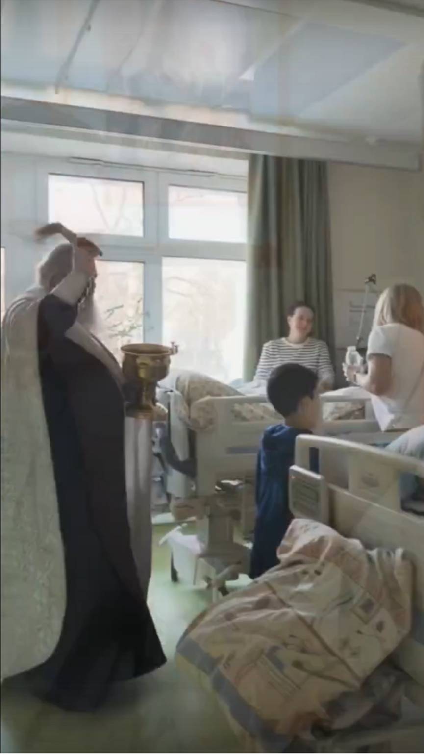 Поздравление пациентов паллиатива с Крещением Господним!