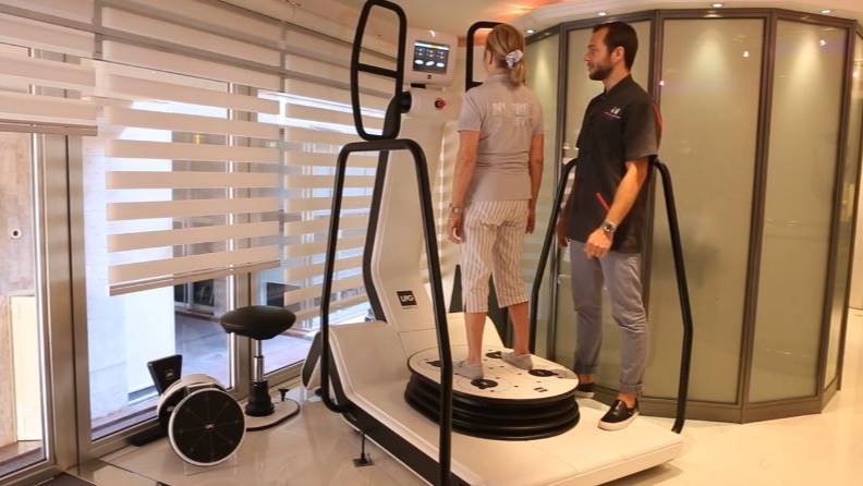 Реабилитация после двухсторонней ламинэктомии на тренажере HUBER 360 MD