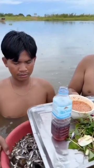 Азиаты отдыхают иначе