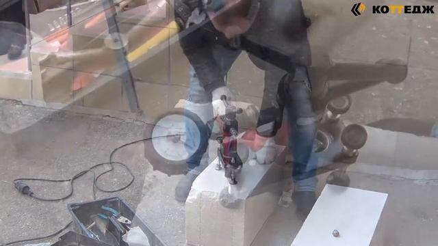 Испытание фасадного анкерного дюбеля на вырыв в газобетоне.