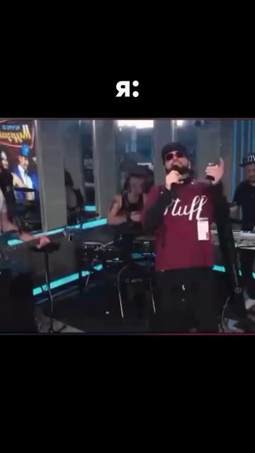 Отправь своей!