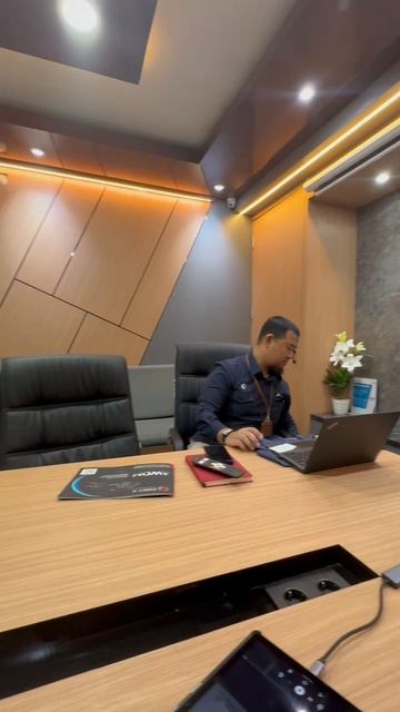 Встреча в офисе компании PT Solusi Energy Nusantara 2
