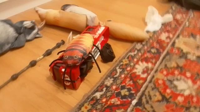 4 сезон 2 серия Таракан улетел на Мальдивы