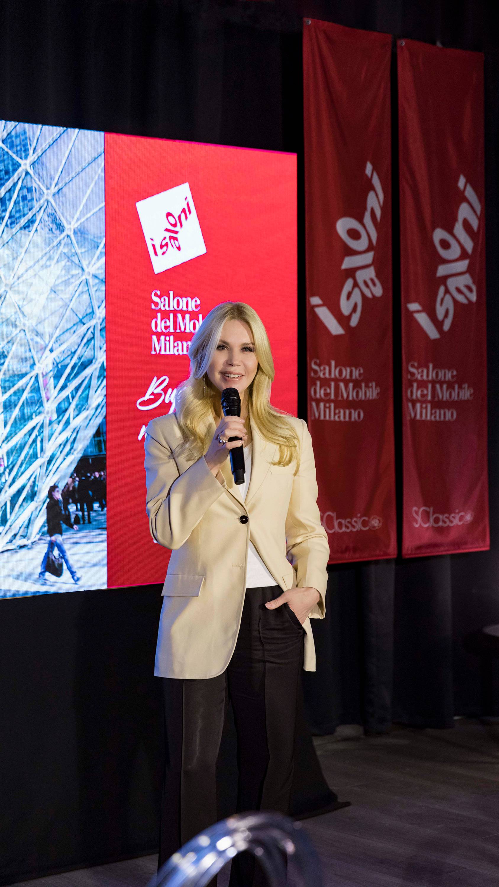 Свершилось! 
✈️ Мы с командой профессионалов слетали в Милан!