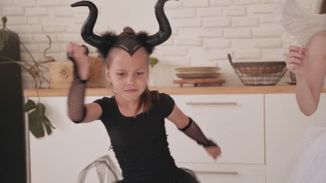 9149219-hd_1920_1080_25fps