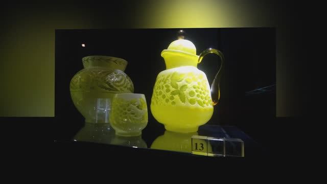 Санкт-Петербург. Музей художественного стекла: 700 изделий из стекла и хрусталя на Елагином острове