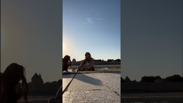 Новгород он такой ...