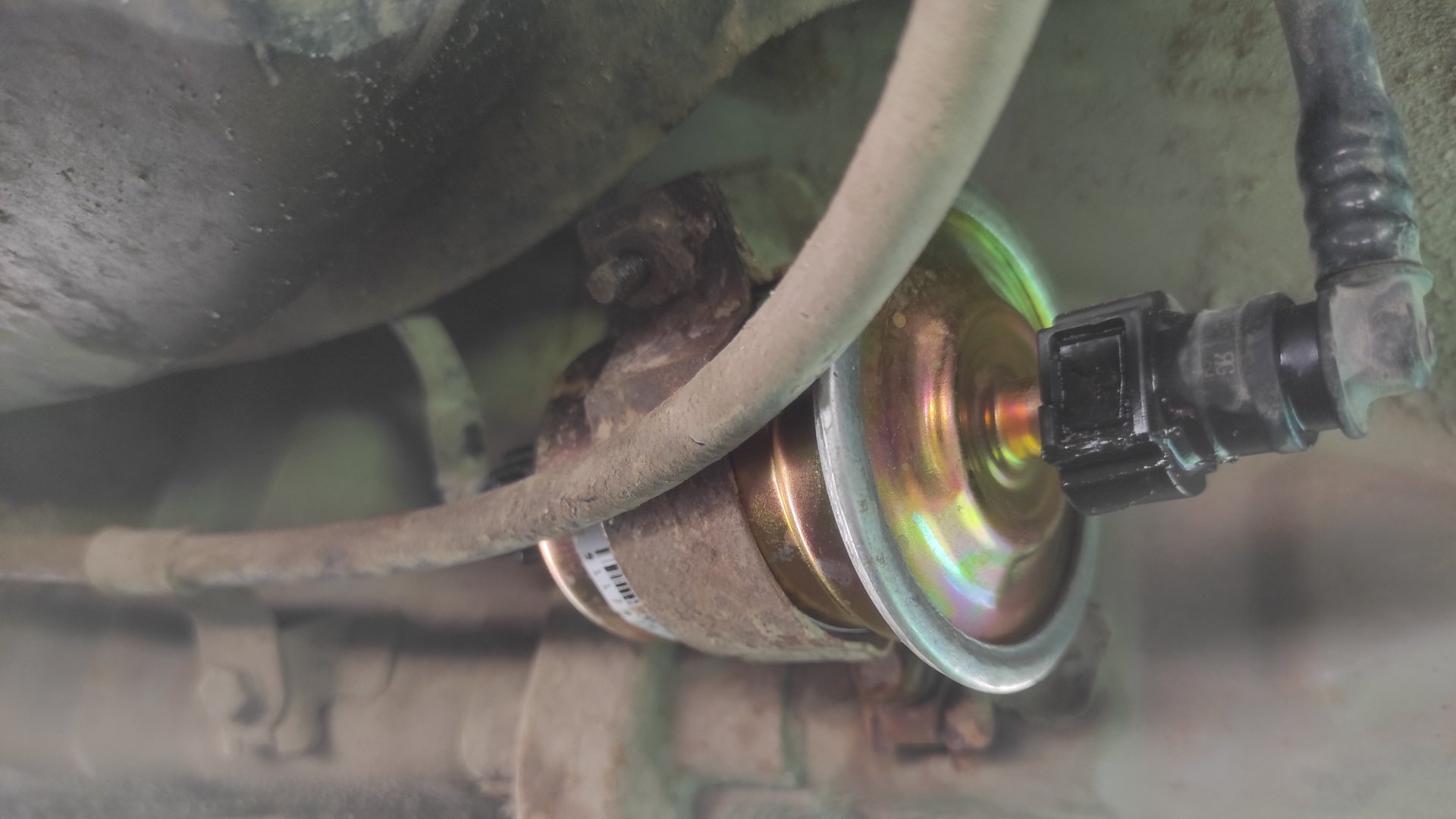 Замена топливного фильтра BYD F3