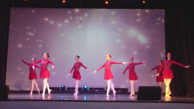 Классический экзерсис на середине зала