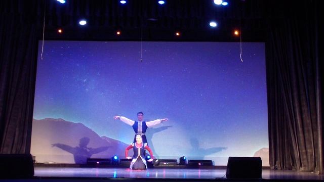 Уйгурский народный танец " Зов птицы"