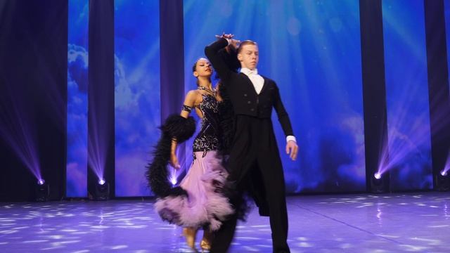 Степанов Михаил и Николаева София